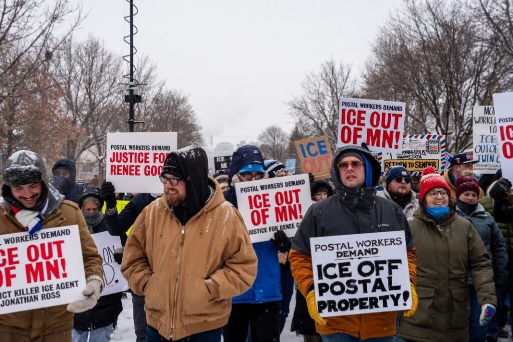 Minneapolis Letter Carriers Demand ICE Off Postal Property! | Socialist ...
