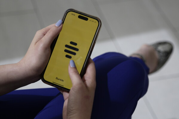 The Dating App Hellscape | Socialist Alternative